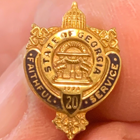 Accessories | State Of Georgia Dedicated Service Award 2 Years Lapel ...